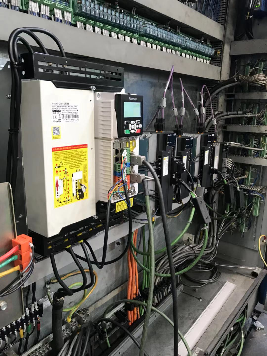 弘远电气-行业首推直接转矩控制技术